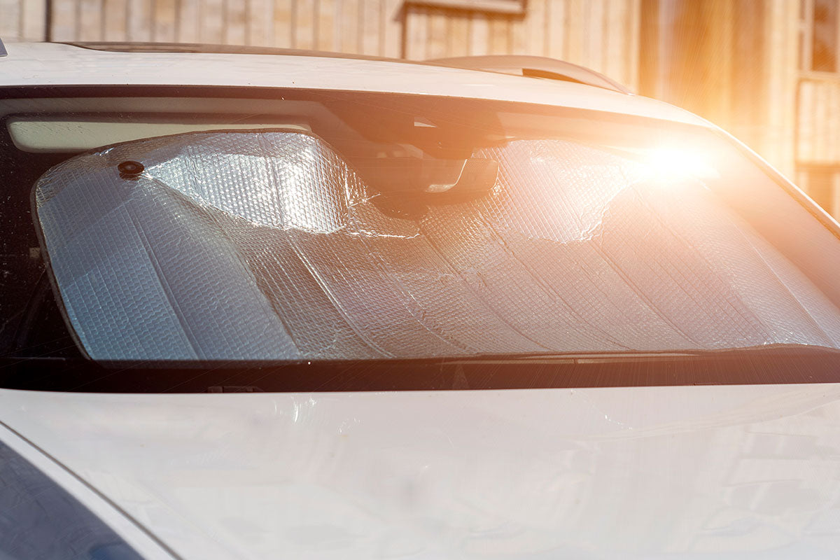 Scheibenabdeckung: Auto-Scheiben richtig schützen vor Hitze, Kälte und ...